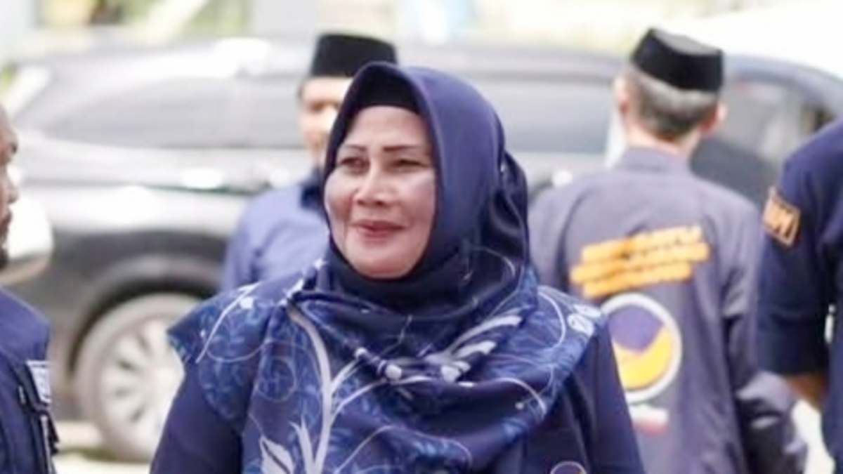 Resmi! NasDem Angkat Hayarna Hakim Ganti Rusdi Masse di DPR RI ...