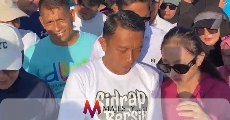 CFD Perdana di Sidrap, Syaharuddin Alrif Ikut Berbaur Bersama Warga ...